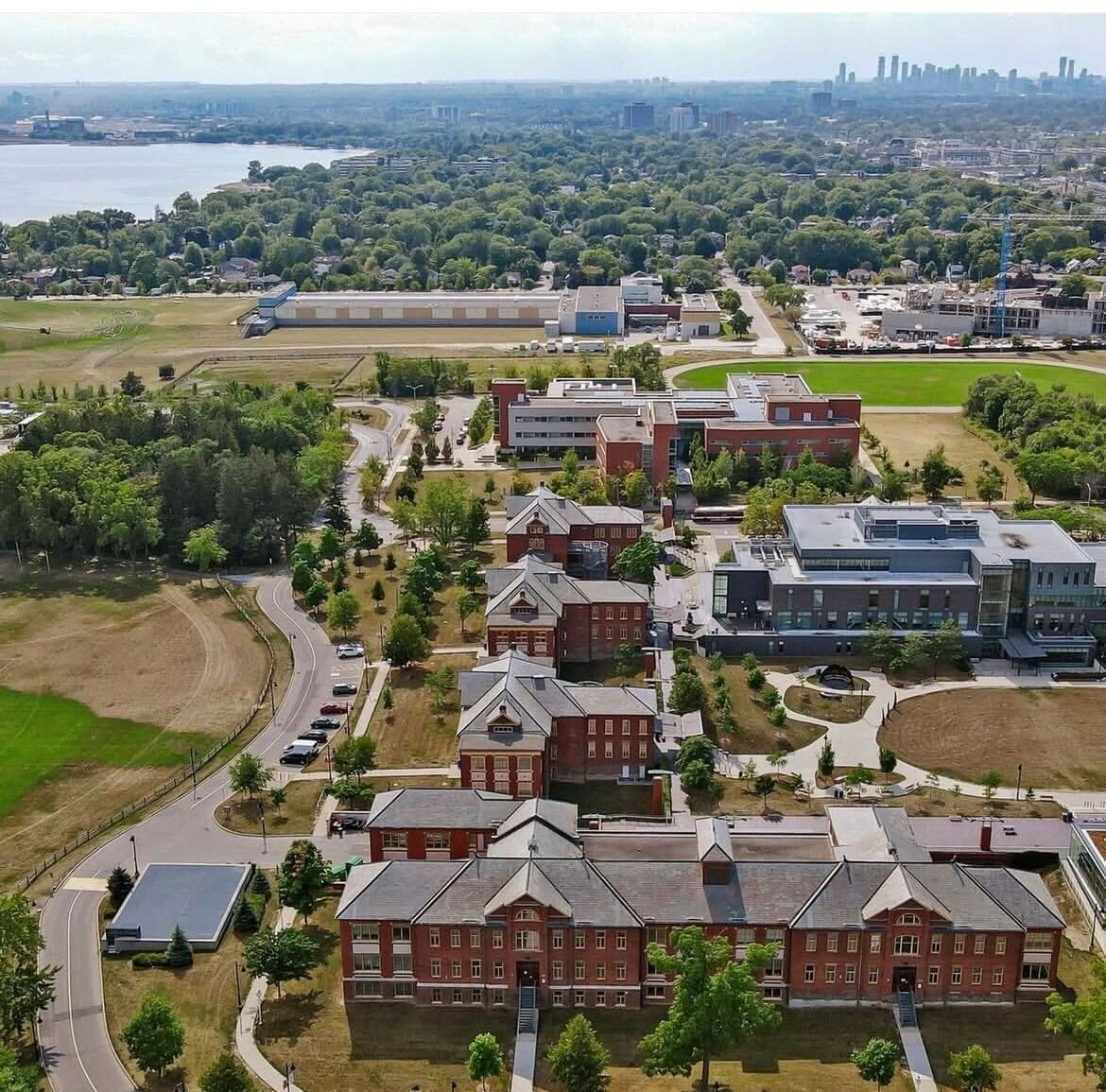 Long Branch, Toronto: Local Amenities You Shouldn't Miss